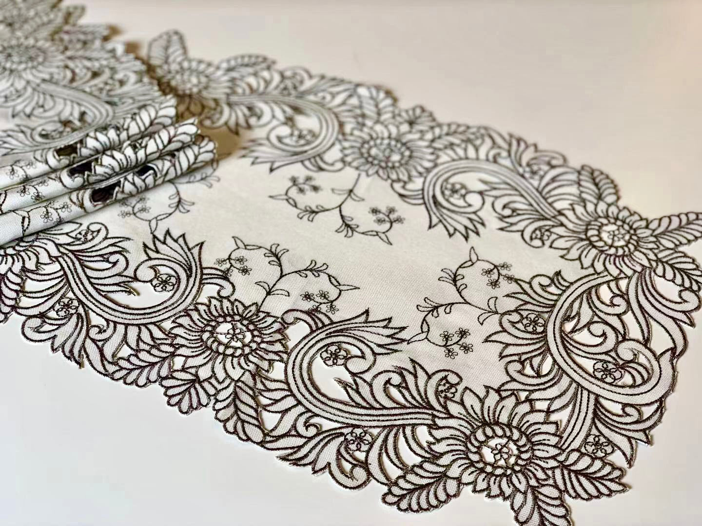 Floral Cutwork – Lei's Linens